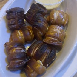 RASCALS BAR & GRILL - Updated July 2024 - 80 Photos & 81 Reviews - 7721 ...