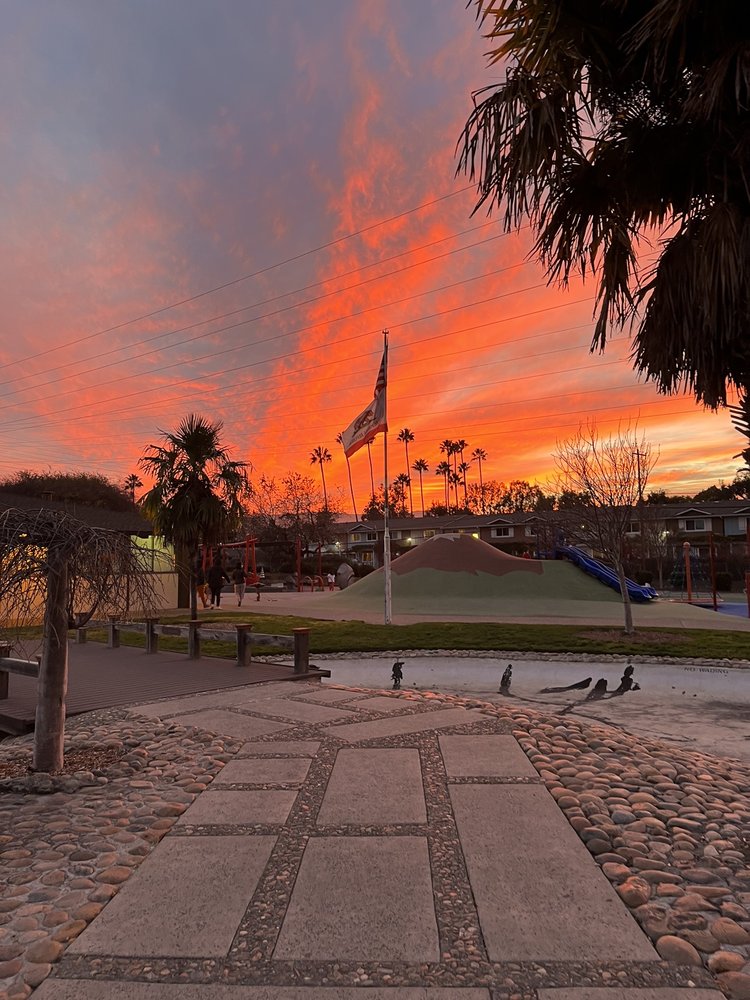 BRALY PARK - Updated September 2025 - 112 Photos & 23 Reviews - 704 ...