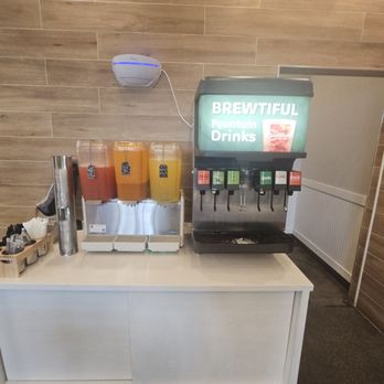 BOLTIFUL FRESH KITCHEN - Updated December 2025 - 449 Photos & 320 ...