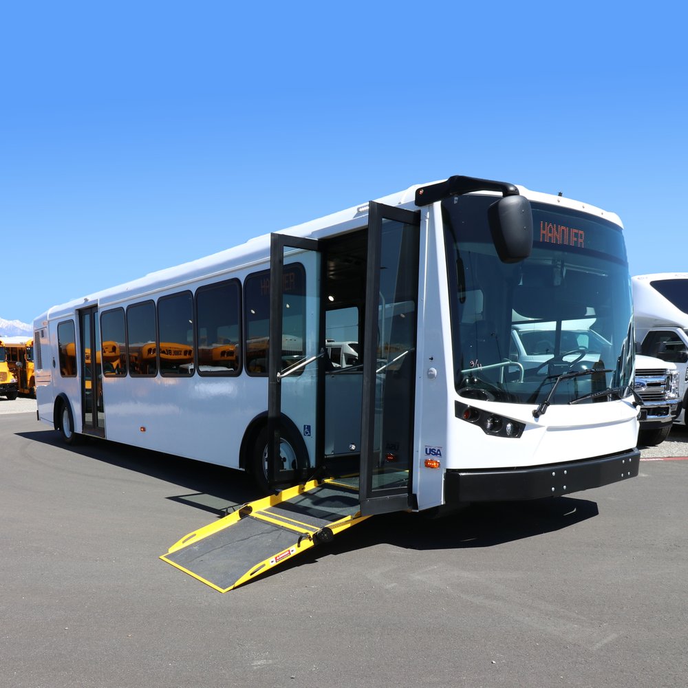 MODEL 1 COMMERCIAL VEHICLES - Updated June 2026 - 35 Photos - 3615 S ...