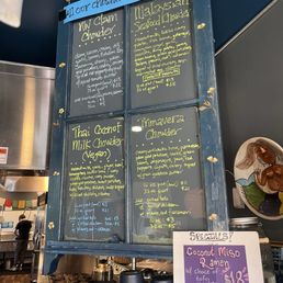 BUTTERCUP - Updated December 2025 - 138 Photos & 189 Reviews - 35915 ...