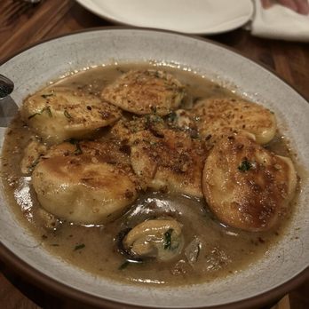 DAISIES - Updated May 2025 - 1386 Photos & 656 Reviews - 2375 N ...