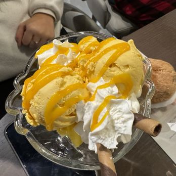 MANGO MANGO DESSERT - Updated July 2024 - 114 Photos & 45 Reviews ...