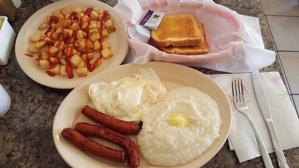 HONEY BUNS CAFE - Updated January 2026 - 1811 State St, Waycross ...