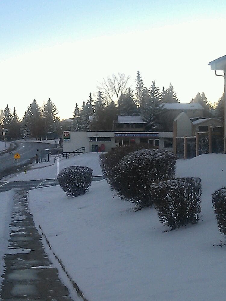 FAMILY CONVENIENCE STORE - Updated November 2025 - 1101 48 Ave NW ...