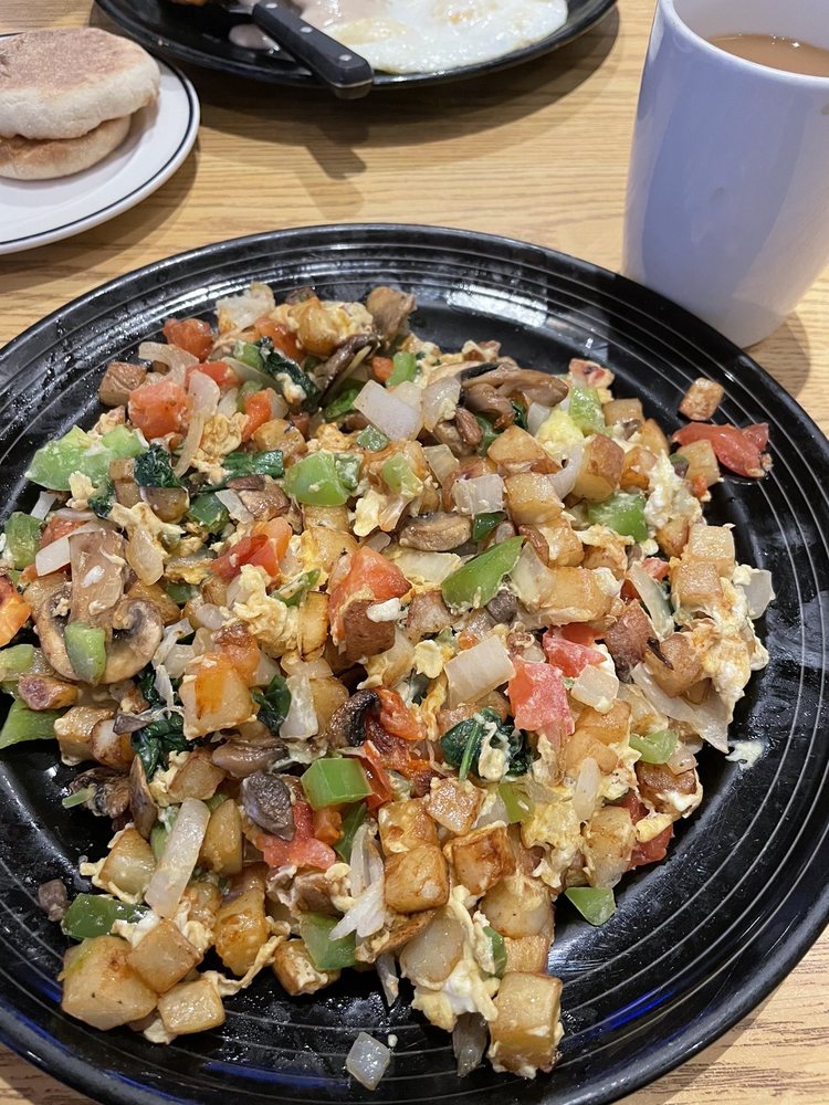 COLBY DINER - 91 Photos & 168 Reviews - 2720 Colby Ave, Everett ...