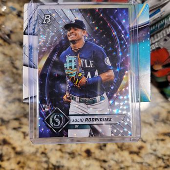 THE TOPPS COMPANY, INC. - Updated October 2025 - 14 Photos - 1 ...