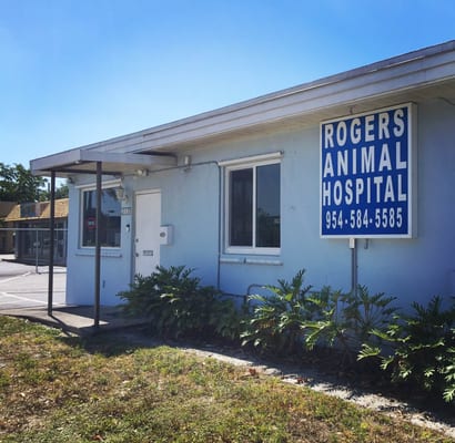 ROGERS ANIMAL HOSPITAL - Updated December 2025 - 20 Reviews - 3170 ...