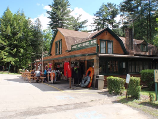 MACBETH’S CABINS - Updated September 2025 - Rte 36, Cooksburg ...