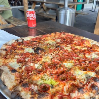 DIMO’S APIZZA - Updated July 2024 - 200 Photos & 175 Reviews - 701 E ...