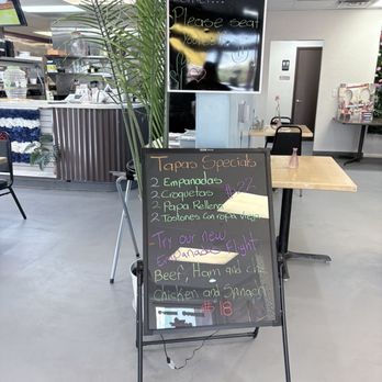 THE CUBAN CORNER BY TAPAS - Updated November 2025 - 41 Photos & 17 ...