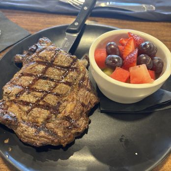 DUKE’S GRILLE - Updated December 2025 - 54 Photos & 63 Reviews - 1586 ...