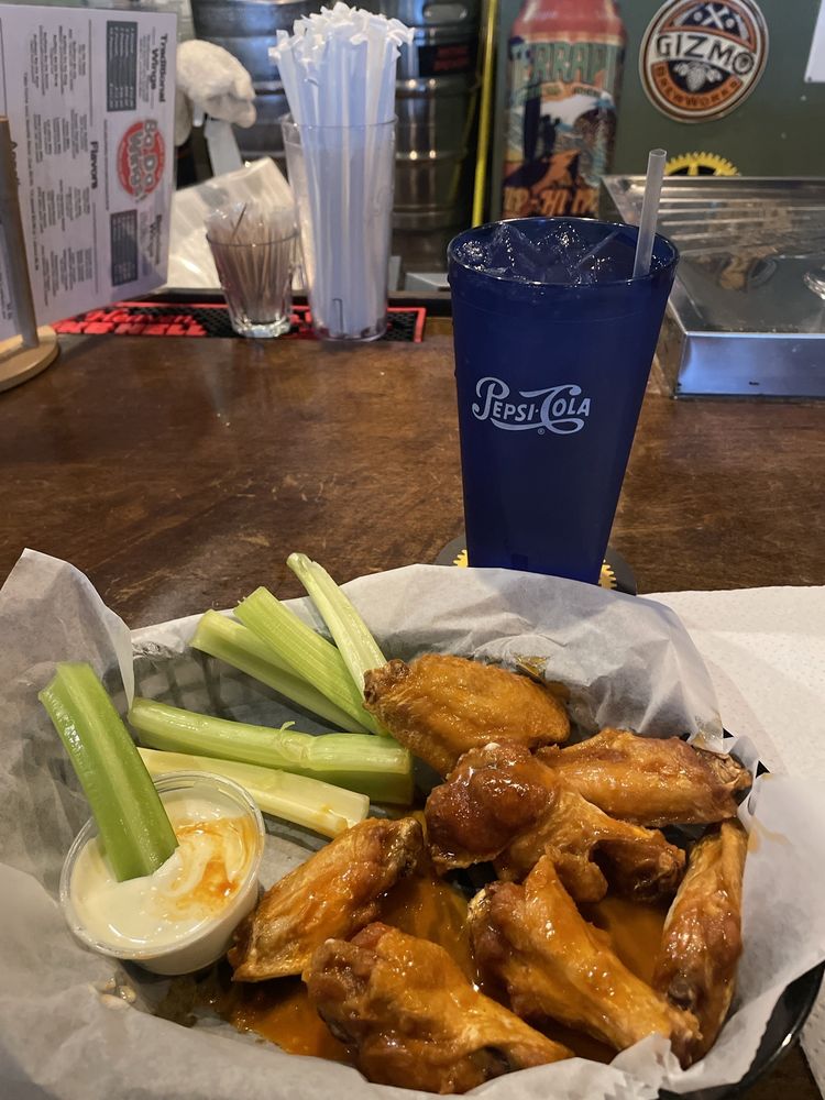 BA-DA WINGS - Updated December 2025 - 31 Photos & 102 Reviews - 6300 ...