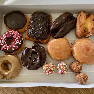 MASTER’S DONUTS - 38 Photos & 32 Reviews - 440 S Ventura Rd, Oxnard, CA ...