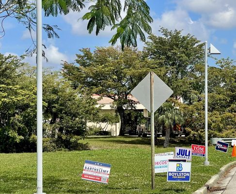 HAGEN RANCH ROAD BRANCH LIBRARY - Updated October 2025 - 56 Photos & 11 ...