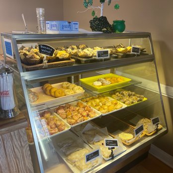 TIM’S BAKERY - Updated May 2024 - 94 Photos & 192 Reviews - 6087 W ...