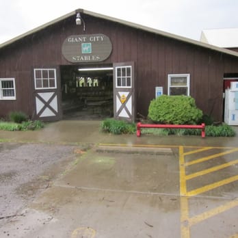 GIANT CITY STABLES - Updated October 2025 - 18 Photos - 722 Giant City ...