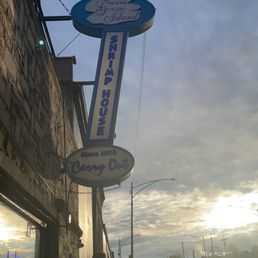 GOOSE ISLAND SHRIMP HOUSE CHICAGO - Updated October 2025 - 224 Photos ...