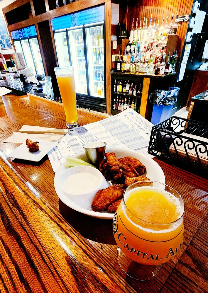 CAPITAL ALE HOUSE - Updated June 2024 - 525 Photos & 762 Reviews - 623 ...