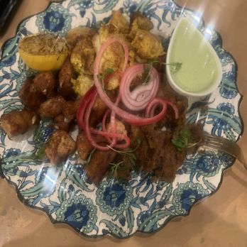 CHEENI - Updated July 2024 - 56 Photos & 22 Reviews - 202 Corcoran St ...