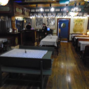 BLACK FOREST INN - Updated December 2025 - 133 Photos & 253 Reviews - 1 ...