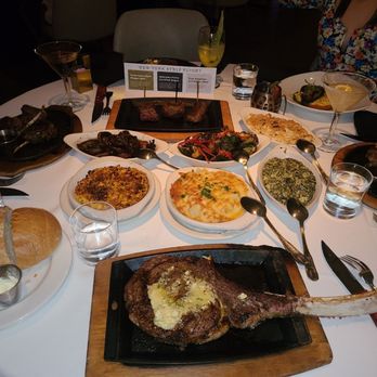 PERRY’S STEAKHOUSE & GRILLE - PARK DISTRICT - Updated August 2024 ...