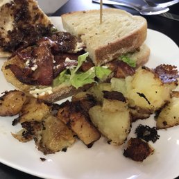 FAT DOG KITCHEN - Updated December 2025 - 118 Photos & 193 Reviews - 99 ...