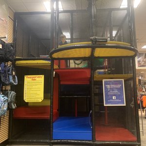 SCHEELS - 163 Photos & 181 Reviews - Sporting Goods - 11282 S State St ...