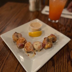 BANK STREET GRILL - Updated June 2024 - 120 Photos & 28 Reviews - 719 ...