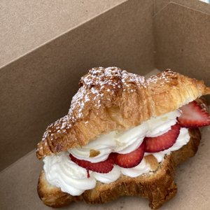 LITTLE PEBBLES - 695 Photos & 202 Reviews - 160 Baldwin Street, Toronto ...