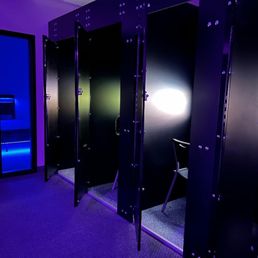 ADONIS HEALTH CLUB - Updated June 2025 - 19 Photos & 20 Reviews - 2225 ...