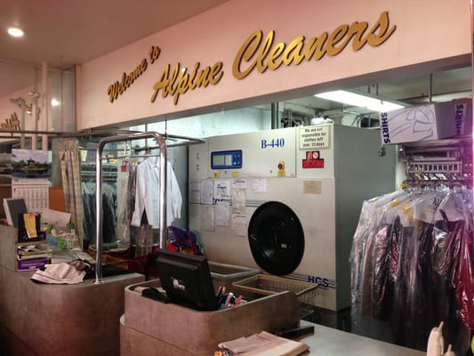 ALPINE CLEANERS & LAUNDROMAT - Updated September 2025 - 32 Photos & 19 ...