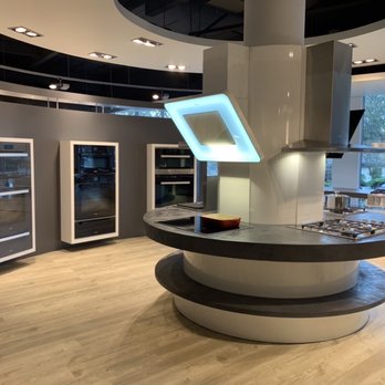 MIELE SEATTLE EXPERIENCE CENTER - Updated January 2026 - 13 Photos & 17 ...