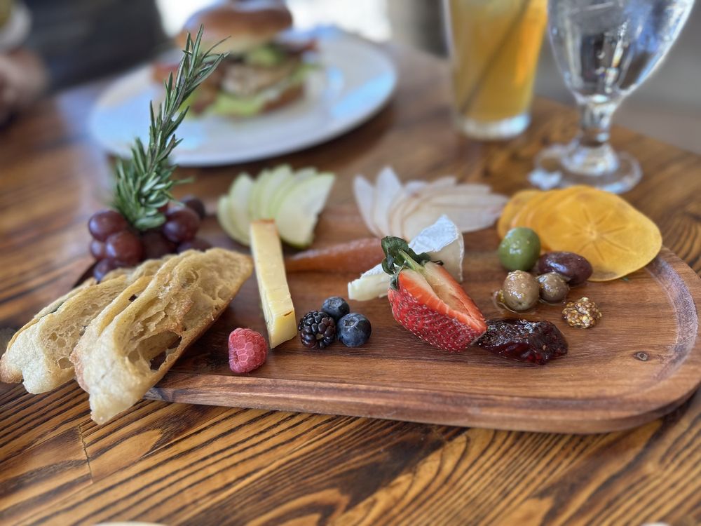 ZIN AMERICAN BISTRO - Updated August 2024 - 549 Photos & 782 Reviews ...