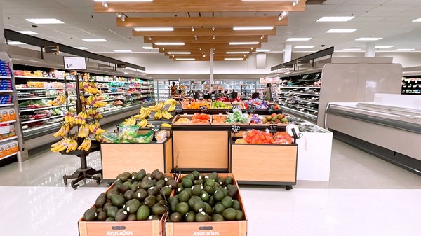 TARGET - Updated September 2025 - 306 Photos & 386 Reviews - 10576 ...