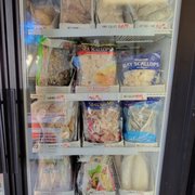 MISSION SEAFOOD MARKET - 60 Photos & 130 Reviews - 3753 Mission Ave ...