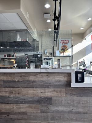 MOOYAH BURGERS, FRIES & SHAKES - Updated July 2025 - 80 Photos & 54 ...