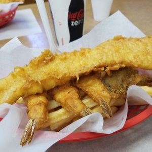 CAPTAIN FISH & CHIPS - 38 Photos & 81 Reviews - 6676 Valley Hi Dr ...