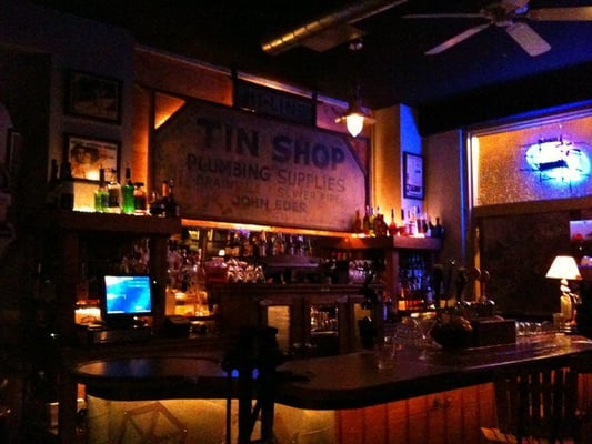 TIN ROOM BAR & THEATER - Updated December 2025 - 16 Reviews - 923 SW ...