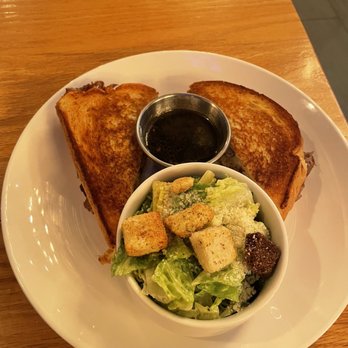 MILLER TIME PUB & GRILL - Updated September 2024 - 89 Photos & 89 ...