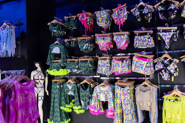 RAVE WONDERLAND - Updated July 2025 - 212 Photos & 220 Reviews - 414 W ...