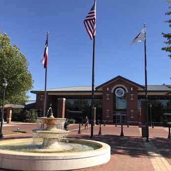 TYLER POUNDS REGIONAL AIRPORT - TYR - Updated December 2025 - 32 Photos ...