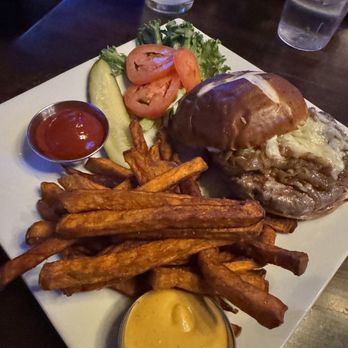 SAINT FELIX - Updated July 2025 - 837 Photos & 945 Reviews - 1602 N ...