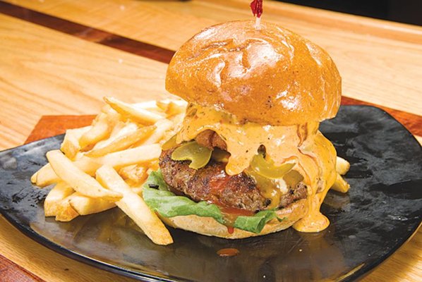 MUSKETEERS BAR & GRILL - Updated January 2026 - 54 Photos & 94 Reviews ...