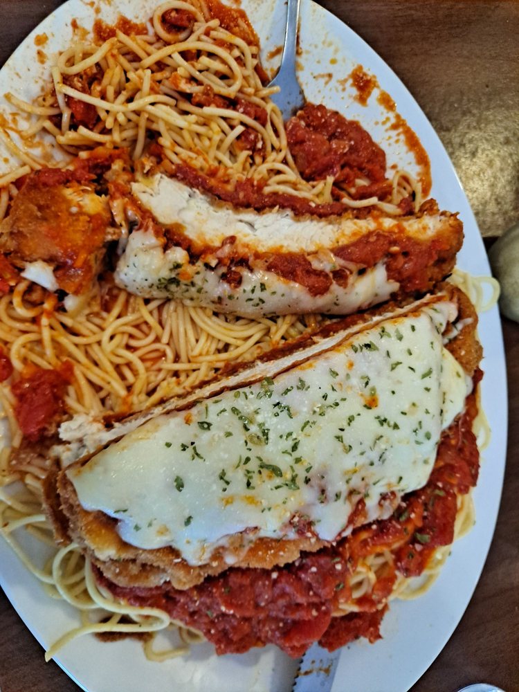 ALTMAR HOTEL - Updated June 2025 - 20 Photos & 28 Reviews - 6 Mill St ...