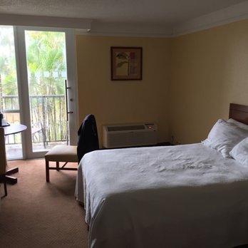 HOLIDAY INN PONCE & TROPICAL CASINO - Updated May 2024 - 78 Photos & 31 ...