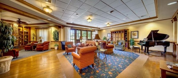 COVENANT LIVING OF TURLOCK - Updated October 2025 - 14 Photos - 2125 N ...