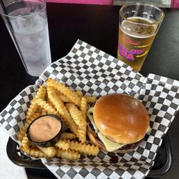 BURGER PUNK - Updated December 2025 - 223 Photos & 202 Reviews - 3012 N ...