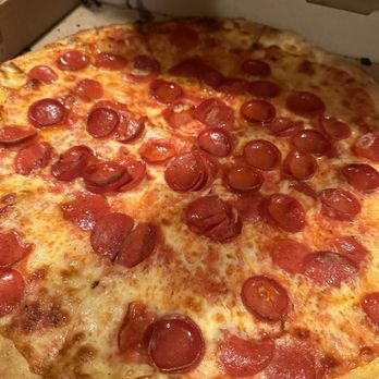 HENLOPEN PIZZA KITCHEN - Updated July 2024 - 13 Photos & 23 Reviews ...