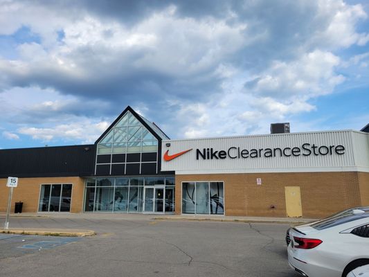 DIXIE OUTLET MALL - Updated September 2024 - 114 Photos & 48 Reviews ...